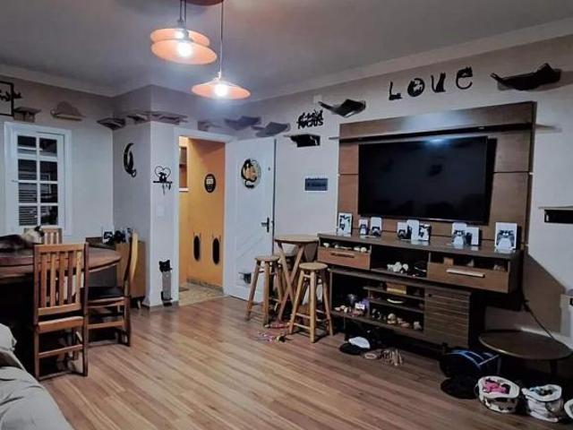 Sobrado residencial à venda em Santo André Vila Assunção | 3 dormitórios | 6 vagas