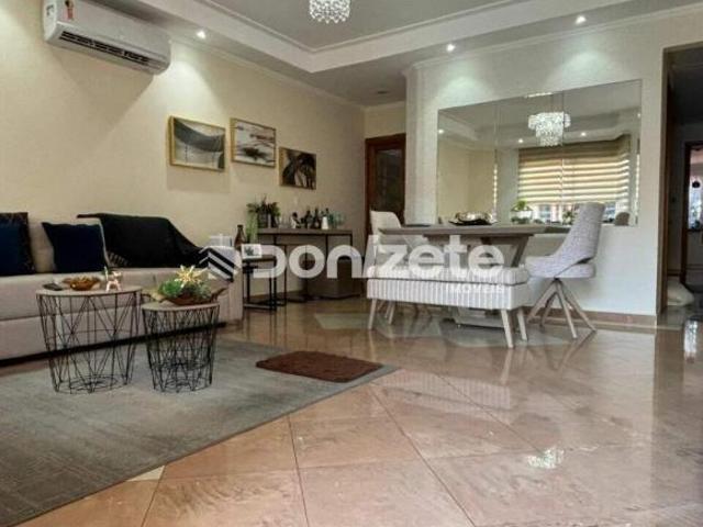 Sobrado residencial à venda em Santo André Vila Floresta | 4 quartos, 1 suíte e 4 vagas