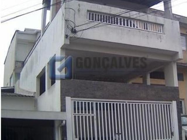 Sobrado Residencial à Venda em Santa Terezinha, São Bernardo do Campo – 3 Quartos 2 Suítes e 5 Vag