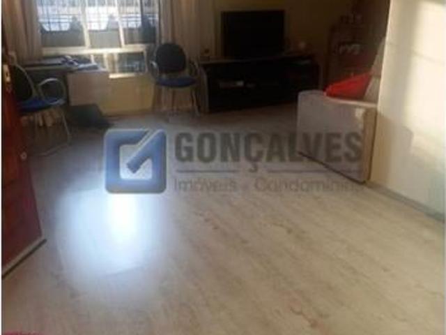 Sobrado Residencial à Venda em Santa Terezinha, SBC – 3 Quartos 1 Suíte, 3 Vagas e Espaço Gourmet