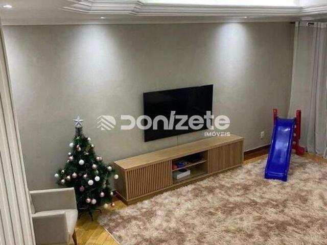 Sobrado Residencial à Venda em Parque Bandeirante, Santo André – 3 quartos, 2 andares