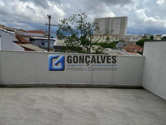 Sobrado Residencial à Venda em Parque Erasmo Assunção, Santo André – 2 suítes, 3 vagas