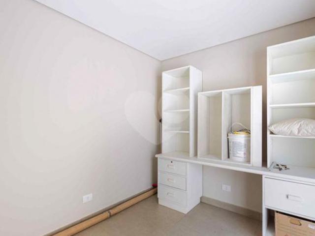 Sobrado Residencial a venda em PERDIZES!