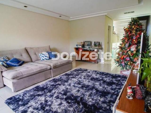 Sobrado Residencial à Venda em Vila Alpina, Santo André – 4 suítes, 5 vagas, Financiamento