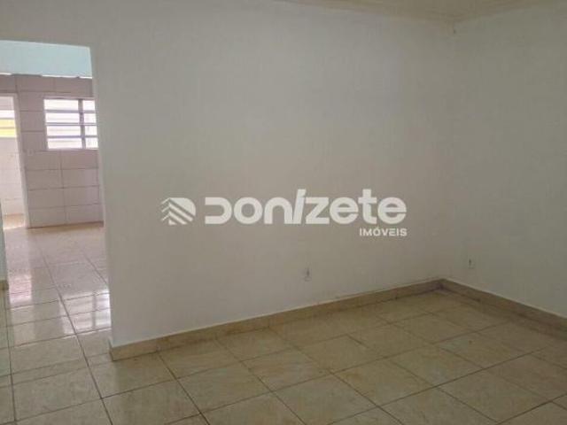 Sobrado Residencial à Venda em Vila Assunção, Santo André – 2 qto, 1 suíte, Financiamento Aceito