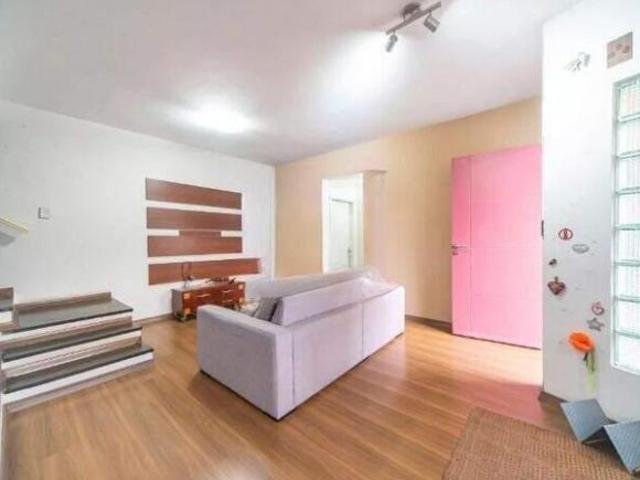 Sobrado Residencial à Venda em Vila Bastos, Santo André – 3 Dormitórios 1 suíte com 2 Salas e 3 Va
