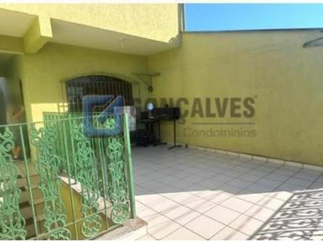 Sobrado Residencial à Venda em Vila Bocaina, Mauá – 3 Quartos, 4 Vagas