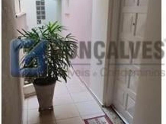 Sobrado Residencial à Venda em Vila Caminho do Mar, SBC – 3 suítes, 2 vagas
