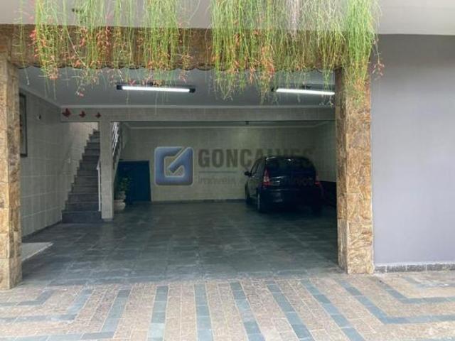 Sobrado residencial à venda em Vila Curuçá, Santo André – 4 Quartos, 5 Vagas