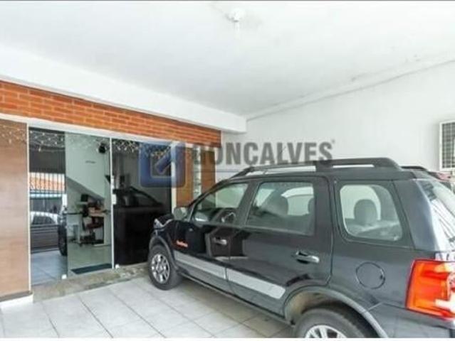 Sobrado residencial à venda em Vila Luiz, SBC – 141 m² úteis com 2 suítes