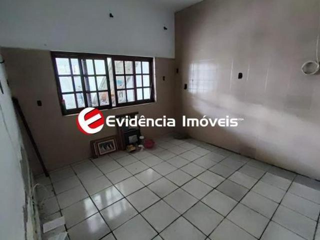 Sobrado residencial à venda em Vila Scarpelli, Santo André – 4 quartos, 3 vagas