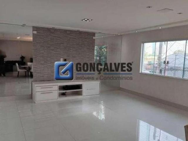 Sobrado Residencial à Venda em Vila Scarpelli, Santo André – Financiamento Disponível