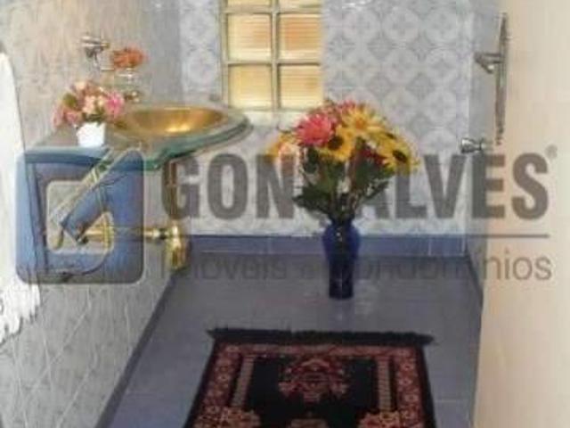 Sobrado Residencial à Venda no Campestre, Santo André 3 dorms, 1 suíte, 2 vagas