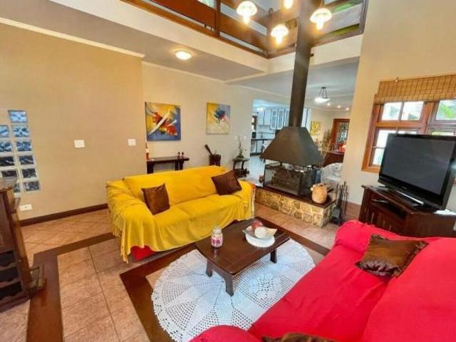 Sobrado Residencial à Venda no Campestre, Santo André – 3 suítes, 5 vagas e 338,82 m²