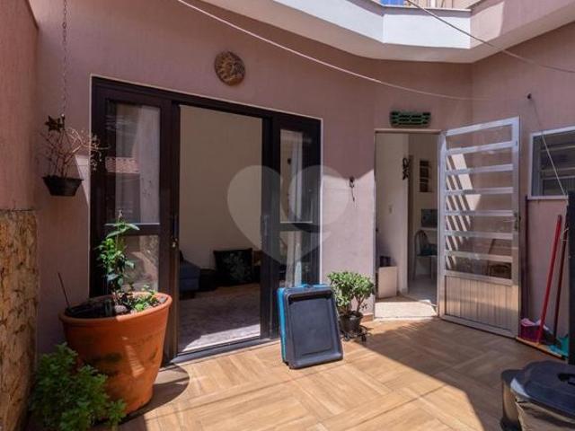 Sobrado Residencial a venda na VILA LEOPOLDINA!