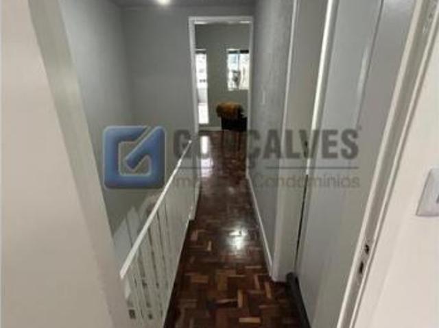 Sobrado residencial com 4 quartos, 1 suíte e 151 m² em Planalto, SBC