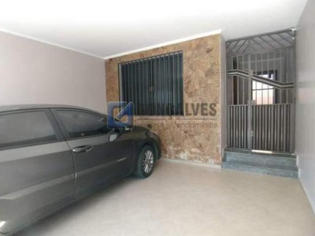 Sobrado Residencial com 4 Quartos, 2 Suítes e 2 Vagas em São Bernardo do Campo – Bairro Dos Casa