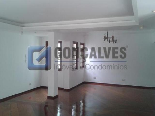 Sobrado Residencial com 4 Suítes, 4 Vagas e Lareira | Jardim do Mar, São Bernardo do Campo