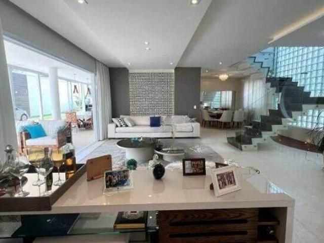 Sobrado Residencial com 4 Suítes, 20 Vagas e Financiamento em Parque Bandeirante, Santo André