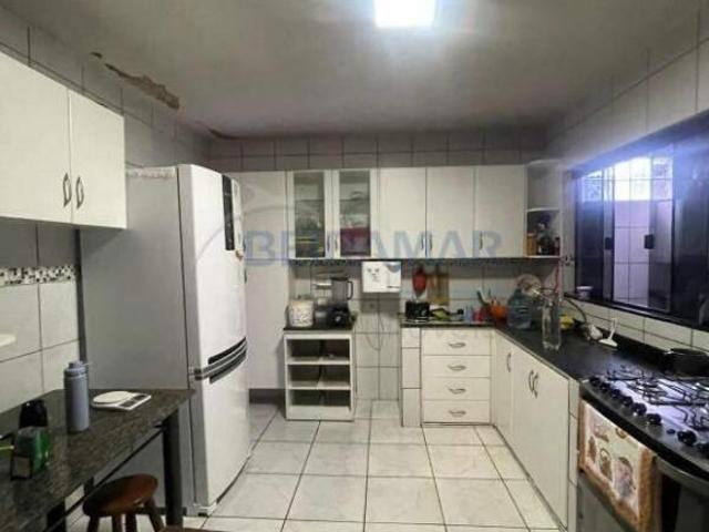 Sobrado Residencial com 7 Quartos, Lote Vazado e 4 Vagas à Venda na QNN 10 Ceilândia Sul