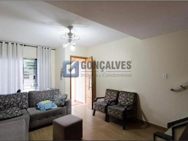 Sobrado Residencial com 2 Quartos e 1 Suíte em Vila Duzi, São Bernardo do Campo – 2 Vagas