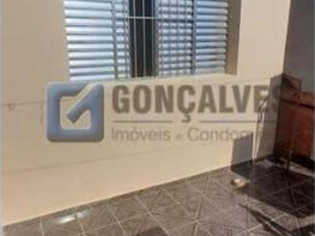 Sobrado Residencial com 2 Quartos no Jardim Industrial, SBC Venda com Inquilino