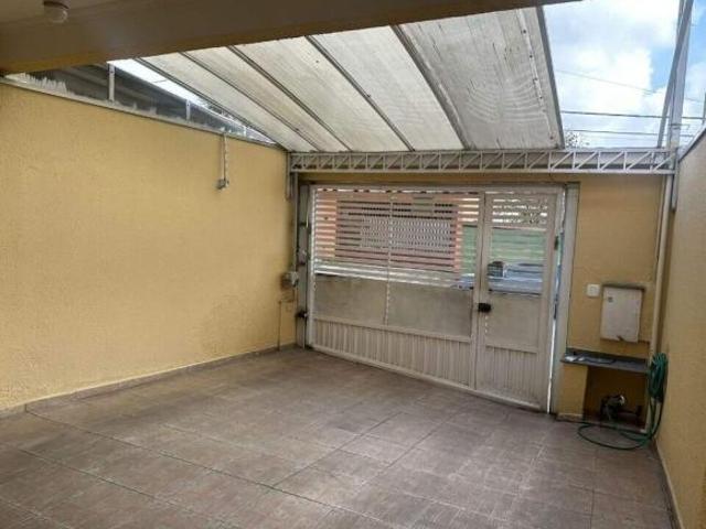Sobrado Residencial com 3 Dormitórios e 2 Vagas em Vila Linda, Santo André – Financiamento Sim