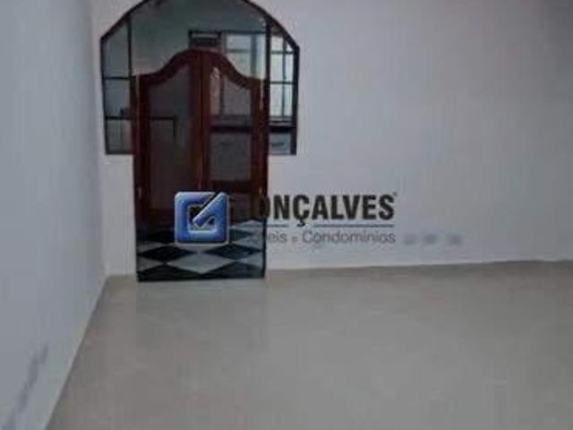 Sobrado Residencial com 3 Dormitórios em Santa Maria, São Caetano do Sul | Financiamento Disponível