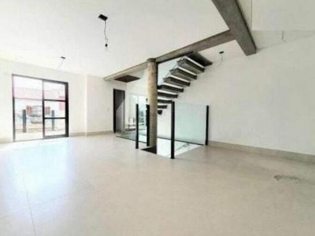 Sobrado Residencial com 3 Dormitórios em Vila Floresta, Santo André – Financia e Aceita Permuta