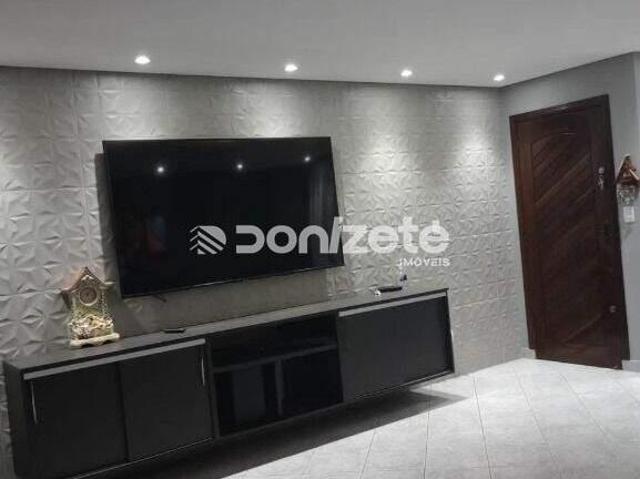 Sobrado Residencial com 3 Dormitórios 1 Suíte e 4 Vagas – Jardim Rina, Santo André | Financiamento