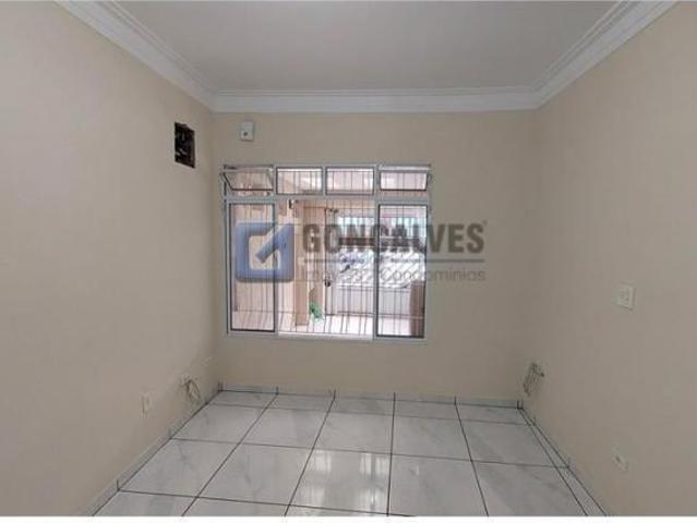 Sobrado Residencial com 3 Dormitórios, 2 Vagas à Venda – Vila Euclides, SBC
