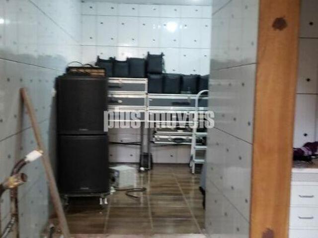 SOBRADO RESIDENCIAL COM 3 PAVIMENTOS NO JARDIM DOM BOSCO