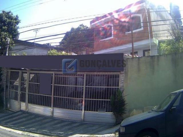 Sobrado Residencial com 3 Quartos, 3 Vagas e 189 m² em Baeta Neves – R$ 630.000