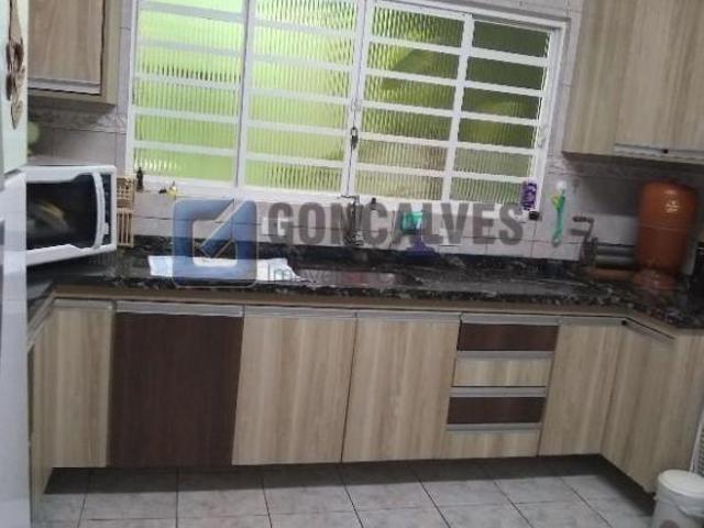 Sobrado residencial com 3 quartos 1 suíte e 3 vagas em Montanhão, SBC