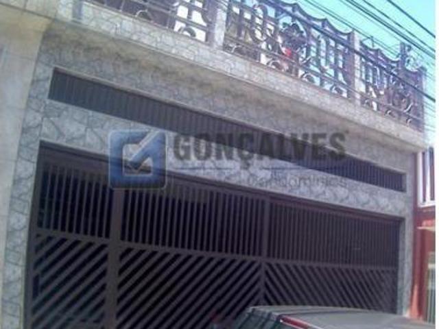 Sobrado residencial com 3 quartos 1 suíte em Planalto, SBC — 2 vagas, 170 m²