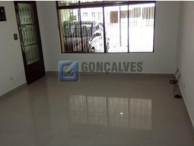 Sobrado Residencial com 3 Quartos, 2 Vagas – Jordanópolis, SBC