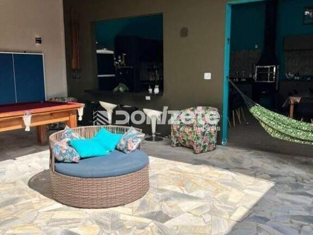 Sobrado Residencial com 3 Quartos, 2 Suítes e 5 Vagas em Osvaldo Cruz, São Caetano do Sul