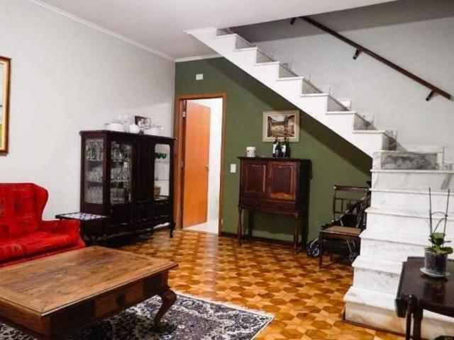 Sobrado Residencial com 3 Quartos, 5 Vagas Vila Eldízia, Santo André | Financiamento