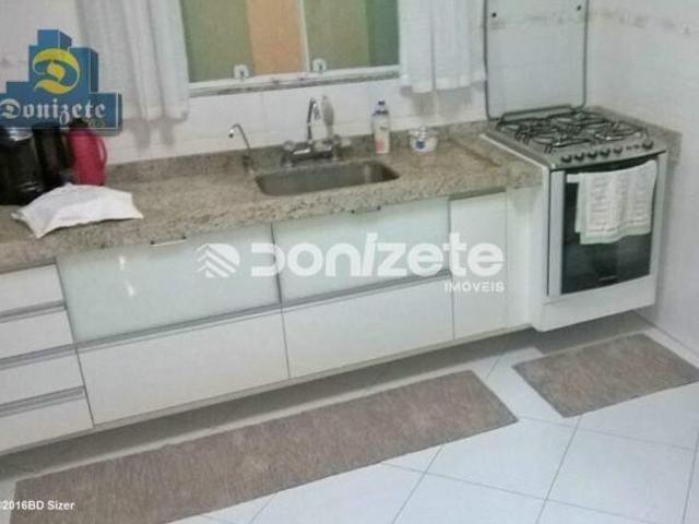 Sobrado Residencial com 3 Quartos em Santo André – Vila Gilda Aceita Financiamento e Permuta