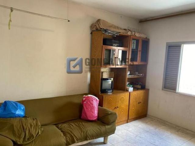 Sobrado Residencial com 3 Quartos em Vila Euclides, São Bernardo do Campo – 2 Vagas