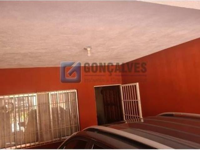 Sobrado Residencial com 3 Quartos, Suíte e 1 Vaga em São Bernardo do Campo – Cooperativa