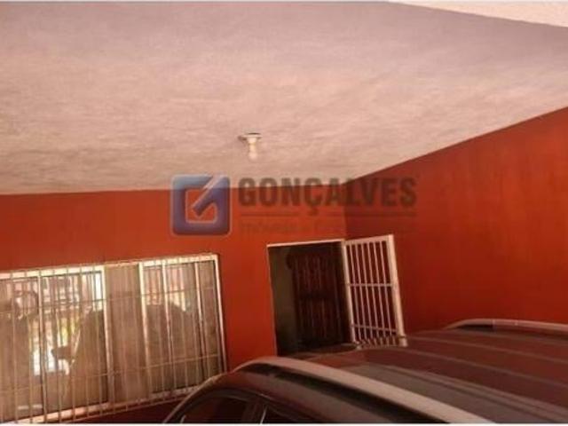 Sobrado Residencial com 3 Quartos, Suíte e 1 Vaga em São Bernardo do Campo – Cooperativa