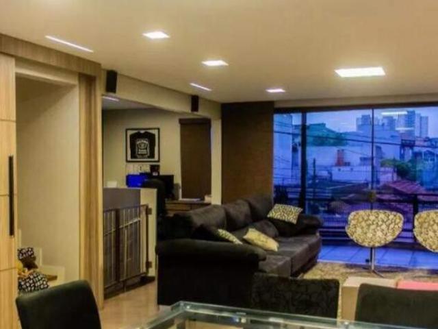 Sobrado Residencial com 3 quartos, varanda gourmet e 4 vagas em Vila Alzira, Santo André