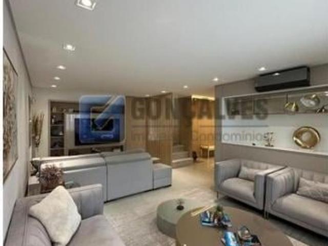Sobrado Residencial com 3 suítes, 4 vagas — Nova Petrópolis, SBC