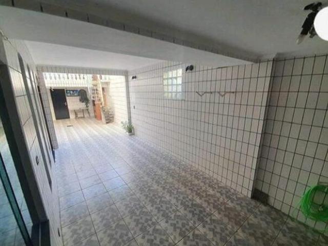Sobrado residencial com 3 suítes, 266 m² em Vila Gilda, Santo André – Financia e aceita permuta