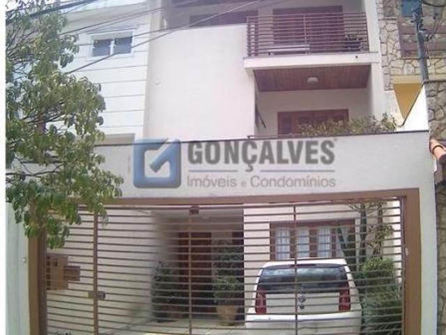 Sobrado Residencial com 3 Suítes, 2 Vagas e 270 m² em Nova Petrópolis – Oportunidade de Venda