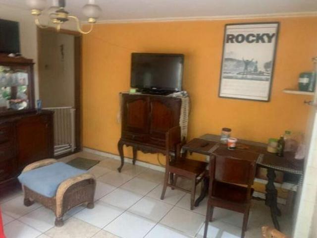 Sobrado residencial com 3 suítes, 2 vagas e terreno amplo no Campestre, Santo André