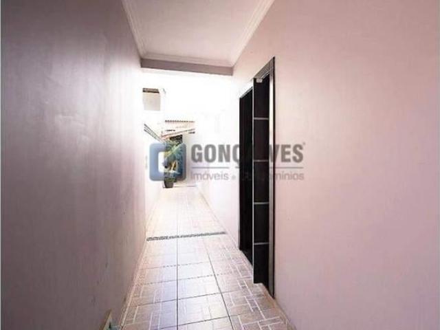 Sobrado Residencial com 3 Suítes, 2 Vagas Jardim Stella, Santo André