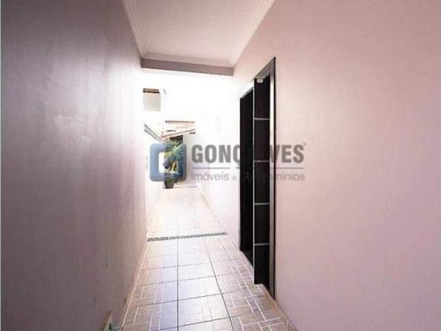 Sobrado Residencial com 3 Suítes, 2 Vagas Jardim Stella, Santo André