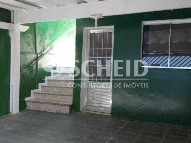 Sobrado residencial com duas suítes e 180m2 em ótima localização na Zona Sul